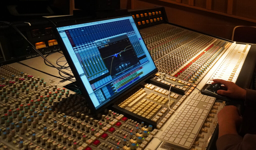 プロが選ぶ FabFilter Pro-Q：prime sound studio form - Dirigent | ディリゲント